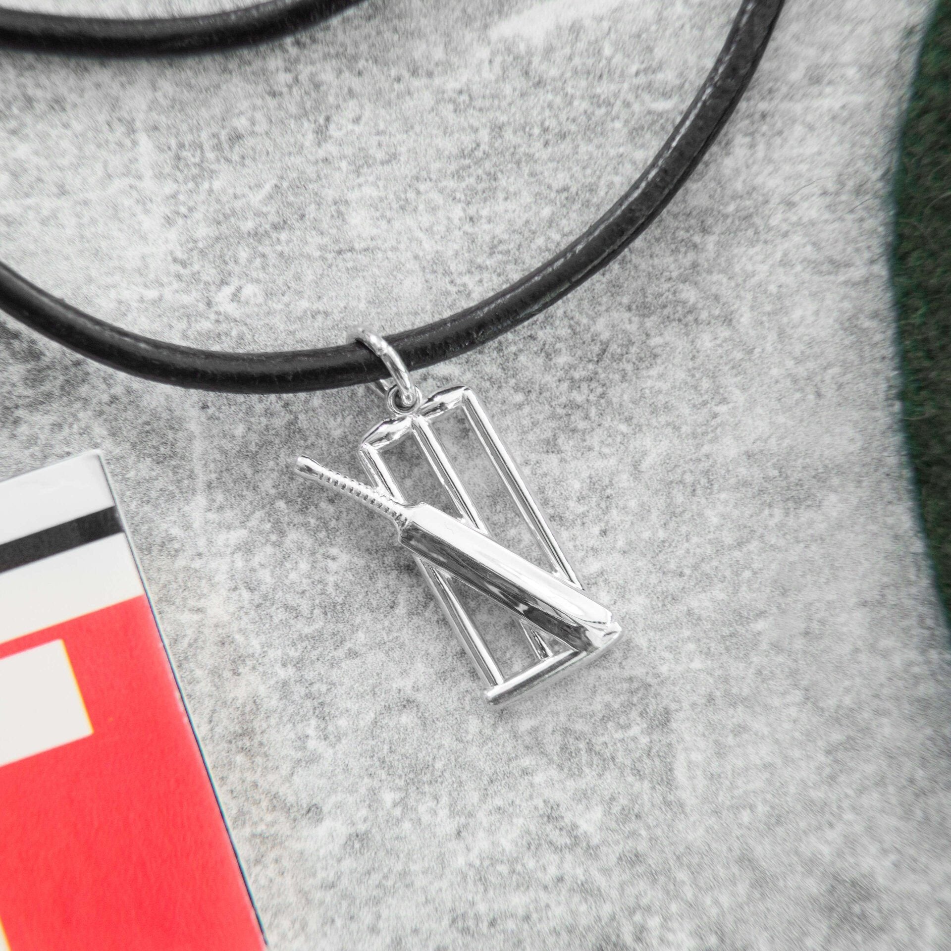 Cricket Pendant | Bat & Stumps | Cricket Themed Gifts | Cricket ...